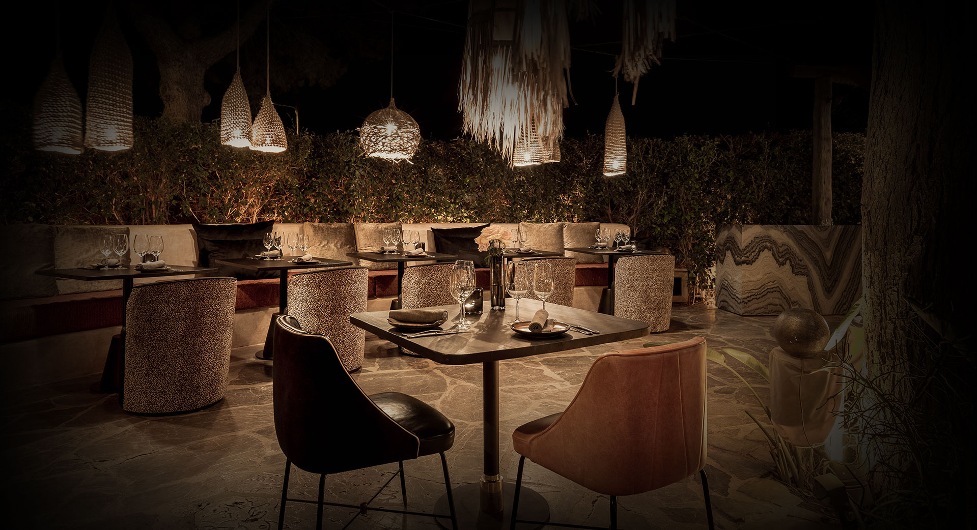 JUL'S IBIZA RESTAURANT – restaurant, garden, lounge