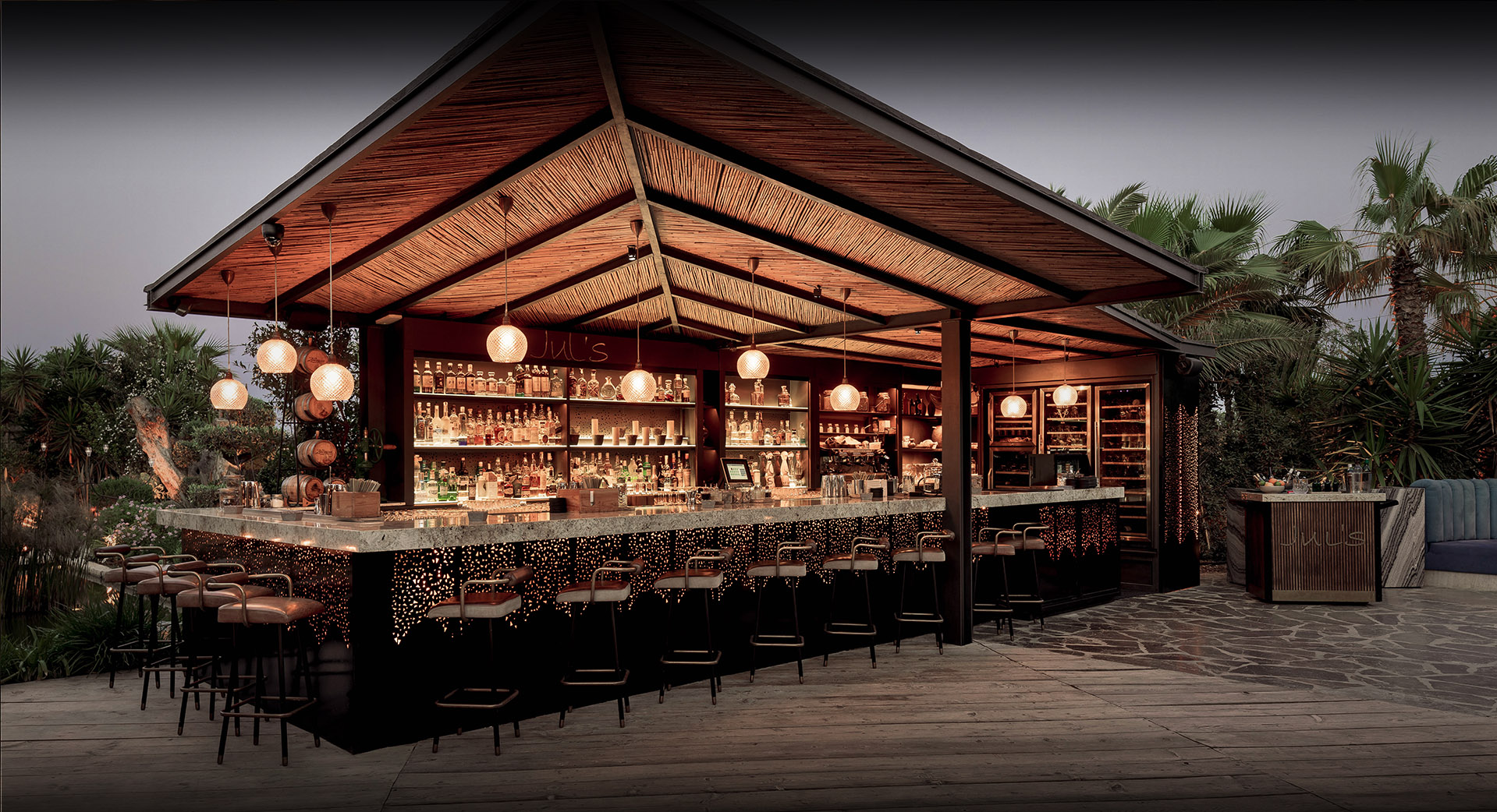 JUL'S IBIZA RESTAURANT – restaurant, garden, lounge